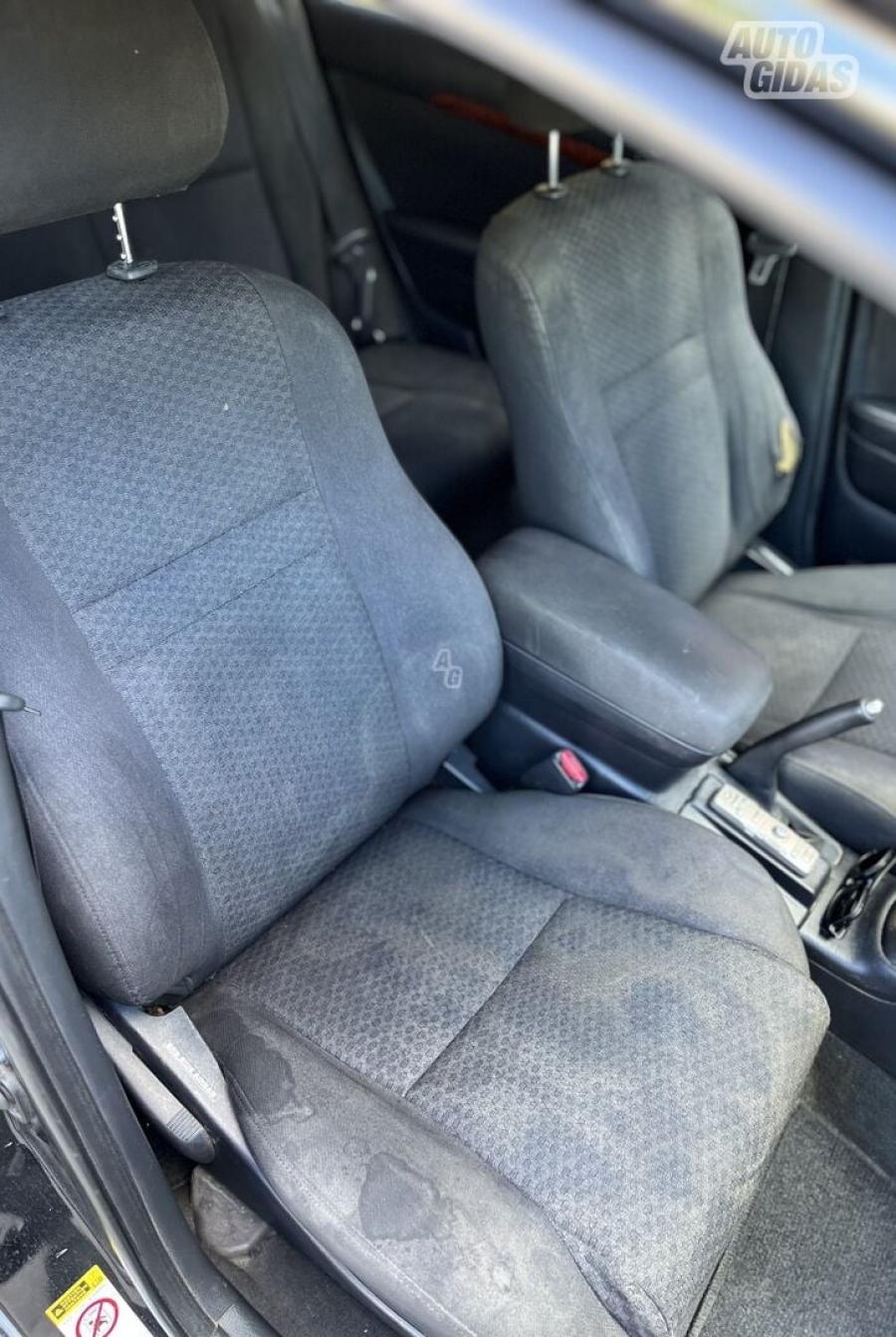 Black Toyota Avensis 2006 in Siauliai, with an engine capacity of 2.20 L and mileage of 326 thousand km for 1250 €, photo 17 on AUTOMOTO.COM.LV