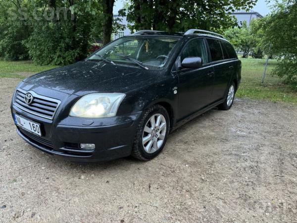 Black Toyota Avensis 2006 in Tukums, with an engine capacity of 2.20 L and mileage of 434 thousand km for 650 €, photo 3 on AUTOMOTO.COM.LV