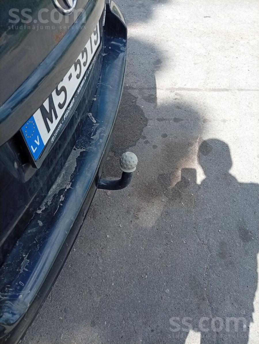 Melns Toyota Avensis 2006 Jelgava, ar dzinēja tilpumu 2.20 L un nobraukumu 375 tūkst. km par 2000 €, foto 14 vietnē AUTOMOTO.COM.LV