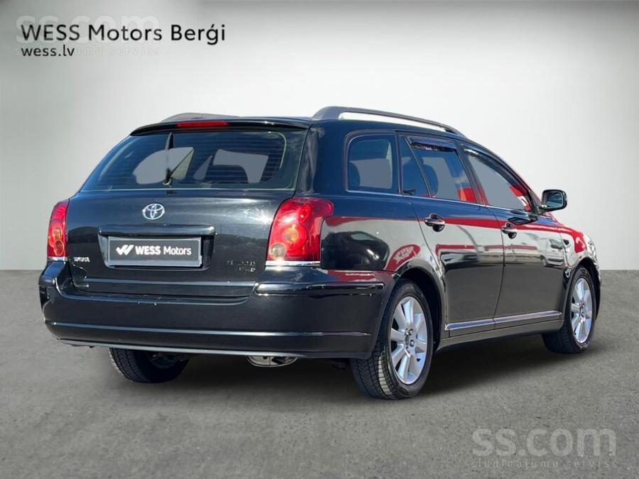 Melns Toyota Avensis 2006 Rīga, ar dzinēja tilpumu 2.00 L un nobraukumu 315 tūkst. km par 1590 €, foto 3 vietnē AUTOMOTO.COM.LV
