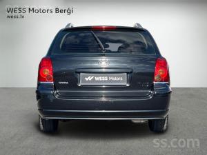 Melns Toyota Avensis 2006 Rīga, ar dzinēja tilpumu 2.00 L un nobraukumu 315 tūkst. km par 1590 €, foto 5 vietnē AUTOMOTO.COM.LV