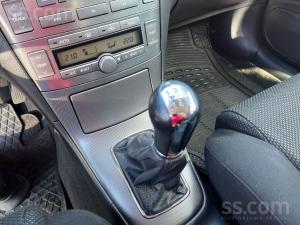 Melns Toyota Avensis 2006 Rīga, ar dzinēja tilpumu 2.00 L un nobraukumu 315 tūkst. km par 1590 €, foto 16 vietnē AUTOMOTO.COM.LV