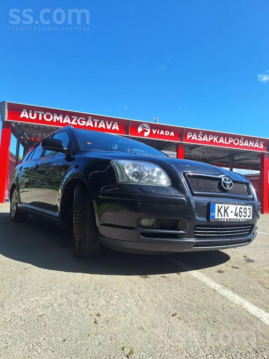 Melns Toyota Avensis 2006 Rīga, ar dzinēja tilpumu 2.20 L un nobraukumu 332 tūkst. km par 1500 €, foto 1 vietnē AUTOMOTO.COM.LV