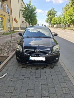 Черный Тойота Авенсис 2006 в Шяуляй, объемом двигателя 2.00 л и пробегом 324 тыс. км за 1950 €, фото 3 на AUTOMOTO.COM.LV
