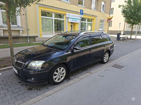 Black Toyota Avensis 2006 in Siauliai, with an engine capacity of 2.00 L and mileage of 324 thousand km for 1950 €, photo 6 on AUTOMOTO.COM.LV