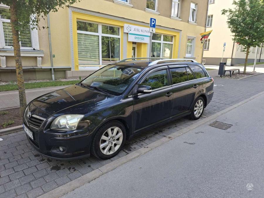 Черный Тойота Авенсис 2006 в Шяуляй, объемом двигателя 2.00 л и пробегом 324 тыс. км за 1950 €, фото 7 на AUTOMOTO.COM.LV