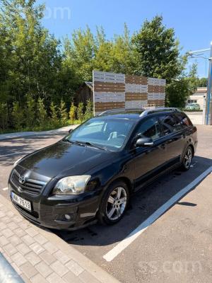 Melns Toyota Avensis 2006 Daugavpils, ar dzinēja tilpumu 2.00 L un nobraukumu 254 tūkst. km par 2500 €, foto 4 vietnē AUTOMOTO.COM.LV