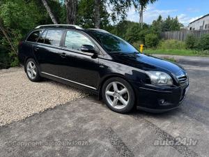 Черный Тойота Авенсис 2006 в Выру, объемом двигателя 2.20 л и пробегом 252 тыс. км за 2490 €, фото 5 на AUTOMOTO.COM.LV