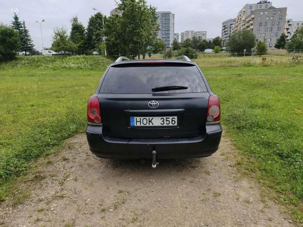 Черный Тойота Авенсис 2006 в Вильнюс, объемом двигателя 2.23 л и пробегом 398 тыс. км за 900 €, фото 5 на AUTOMOTO.COM.LV