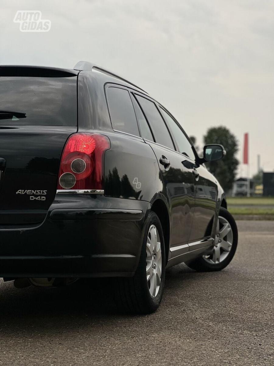 Черный Тойота Авенсис 2006 в Каунас, объемом двигателя 2.00 л и пробегом 0 тыс. км за 1600 €, фото 5 на AUTOMOTO.COM.LV
