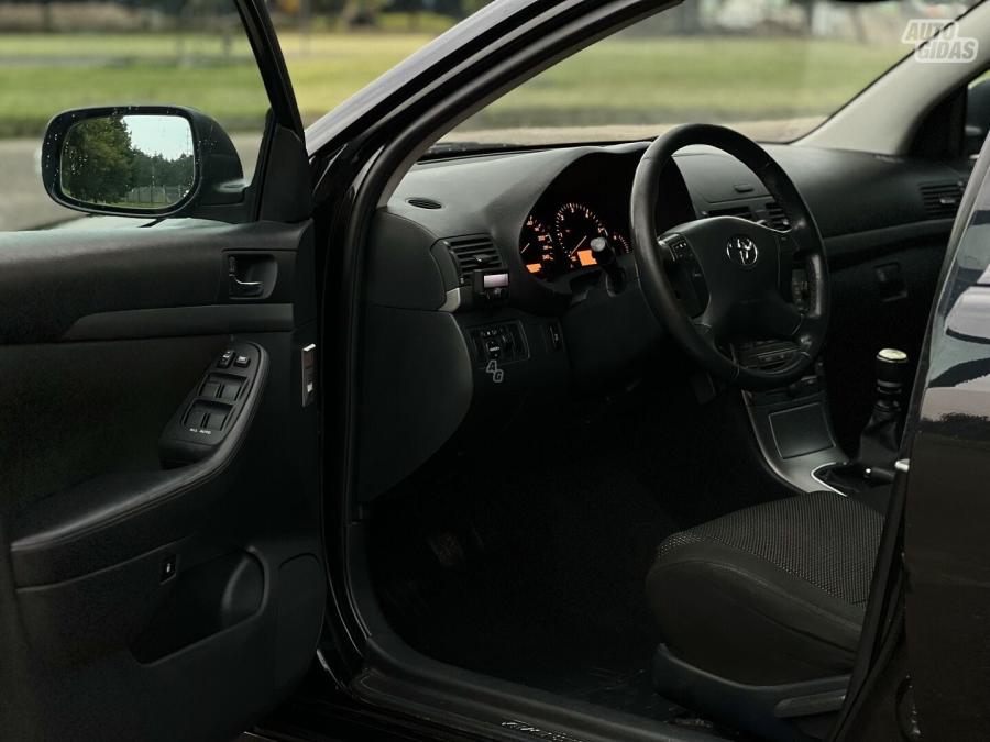 Черный Тойота Авенсис 2006 в Каунас, объемом двигателя 2.00 л и пробегом 0 тыс. км за 1600 €, фото 17 на AUTOMOTO.COM.LV