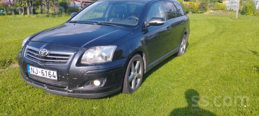 Черный Тойота Авенсис 2006 в Рига, объемом двигателя 2.20 л и пробегом 354 тыс. км за 2000 €, фото 3 на AUTOMOTO.COM.LV