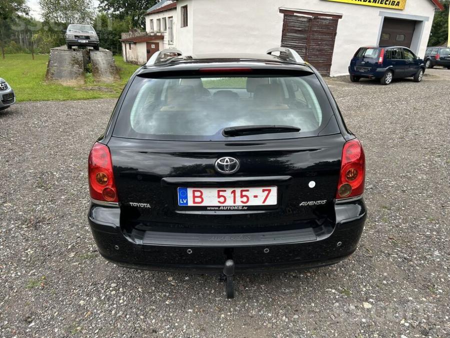Melns Toyota Avensis 2006 Limbaži, ar dzinēja tilpumu 2.00 L un nobraukumu 216 tūkst. km par 2150 €, foto 6 vietnē AUTOMOTO.COM.LV