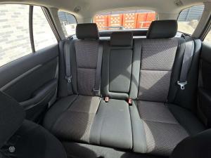 Melns Toyota Avensis 2006 Viļņa, ar dzinēja tilpumu 2.23 L un nobraukumu 397 tūkst. km par 2200 €, foto 7 vietnē AUTOMOTO.COM.LV