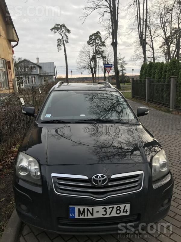 Melns Toyota Avensis 2006 Ogre, ar dzinēja tilpumu 2.20 L un nobraukumu 266 tūkst. km par 1250 €, foto 1 vietnē AUTOMOTO.COM.LV