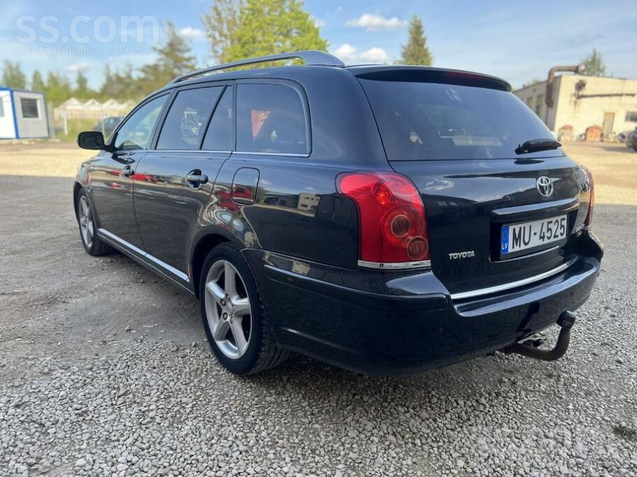 Melns Toyota Avensis 2007 Rēzekne, ar dzinēja tilpumu 2.20 L un nobraukumu 309 tūkst. km par 6350 €, foto 6 vietnē AUTOMOTO.COM.LV