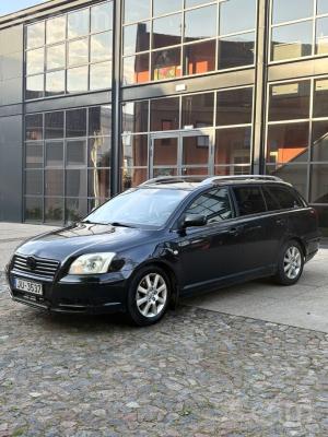 Black Toyota Avensis 2007 in Kuldiga, with an engine capacity of 2.00 L and mileage of 0 thousand km for 1700 €, photo 8 on AUTOMOTO.COM.LV