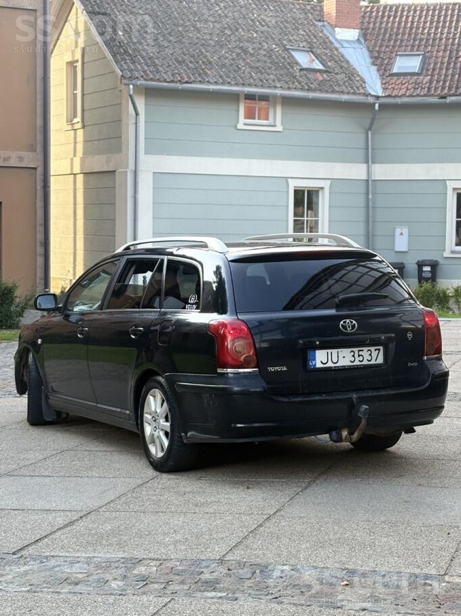 Black Toyota Avensis 2007 in Kuldiga, with an engine capacity of 2.00 L and mileage of 0 thousand km for 1700 €, photo 13 on AUTOMOTO.COM.LV