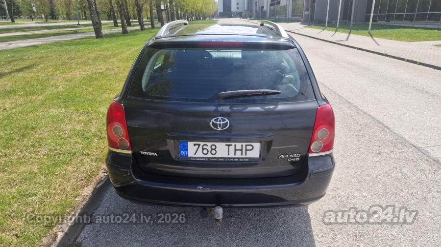 Черный Тойота Авенсис 2007 в Тарту, объемом двигателя 2.00 л и пробегом 305 тыс. км за 1850 €, фото 5 на AUTOMOTO.COM.LV
