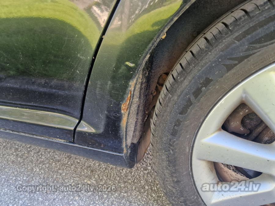 Черный Тойота Авенсис 2007 в Тарту, объемом двигателя 2.00 л и пробегом 305 тыс. км за 1850 €, фото 11 на AUTOMOTO.COM.LV