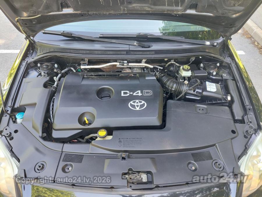 Black Toyota Avensis 2007 in Tartu, with an engine capacity of 2.00 L and mileage of 305 thousand km for 2800 €, photo 8 on AUTOMOTO.COM.LV