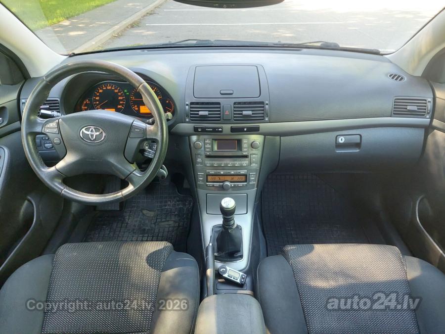 Black Toyota Avensis 2007 in Tartu, with an engine capacity of 2.00 L and mileage of 305 thousand km for 2800 €, photo 12 on AUTOMOTO.COM.LV