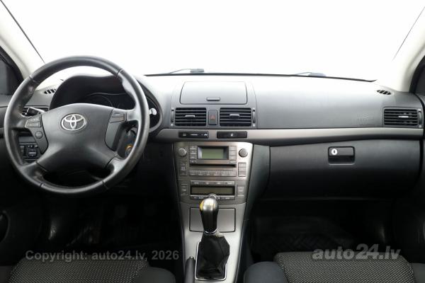 Melns Toyota Avensis 2007 Tallina, ar dzinēja tilpumu 1.80 L un nobraukumu 268 tūkst. km par 1599 €, foto 5 vietnē AUTOMOTO.COM.LV