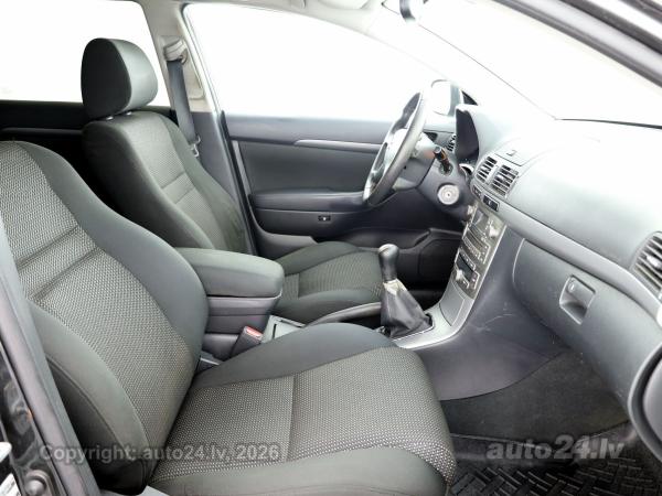 Melns Toyota Avensis 2007 Tallina, ar dzinēja tilpumu 1.80 L un nobraukumu 268 tūkst. km par 1599 €, foto 6 vietnē AUTOMOTO.COM.LV