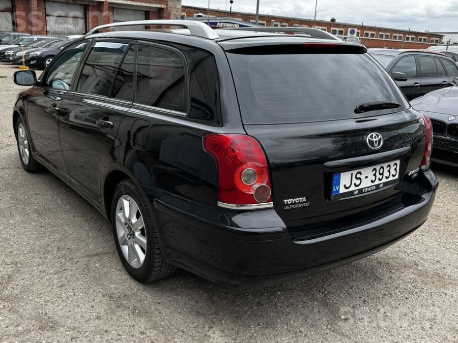 Черный Тойота Авенсис 2007 в Даугавпилс, объемом двигателя 2.00 л и пробегом 0 тыс. км за 3200 €, фото 5 на AUTOMOTO.COM.LV