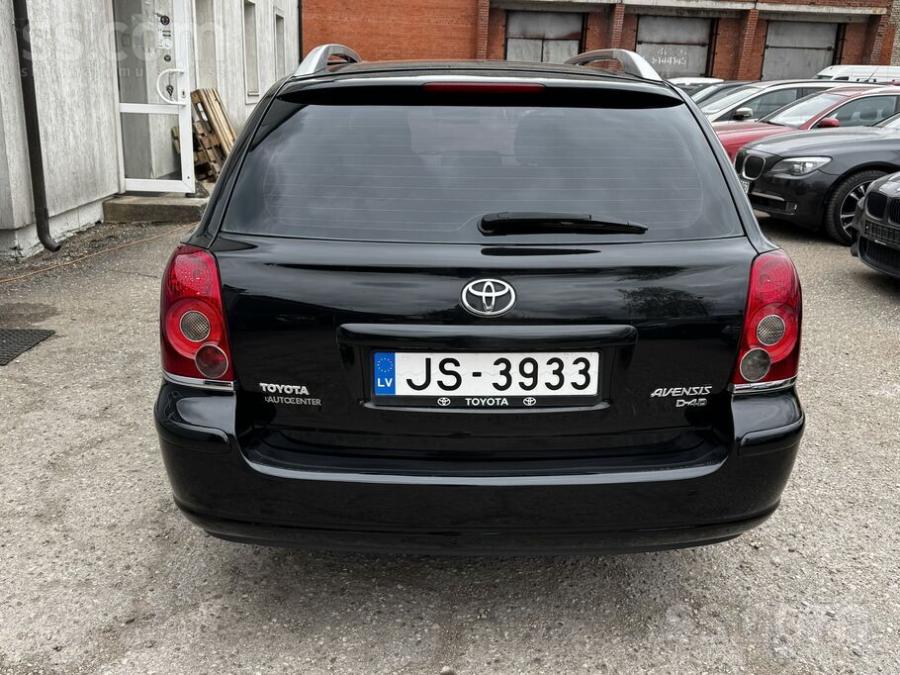 Черный Тойота Авенсис 2007 в Даугавпилс, объемом двигателя 2.00 л и пробегом 0 тыс. км за 3200 €, фото 6 на AUTOMOTO.COM.LV