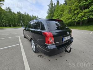 Melns Toyota Avensis 2007 Alūksne, ar dzinēja tilpumu 2.20 L un nobraukumu 359 tūkst. km par 2150 €, foto 4 vietnē AUTOMOTO.COM.LV
