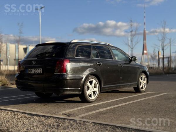 Melns Toyota Avensis 2007 Rīga, ar dzinēja tilpumu 2.20 L un nobraukumu 353 tūkst. km par 1950 €, foto 4 vietnē AUTOMOTO.COM.LV