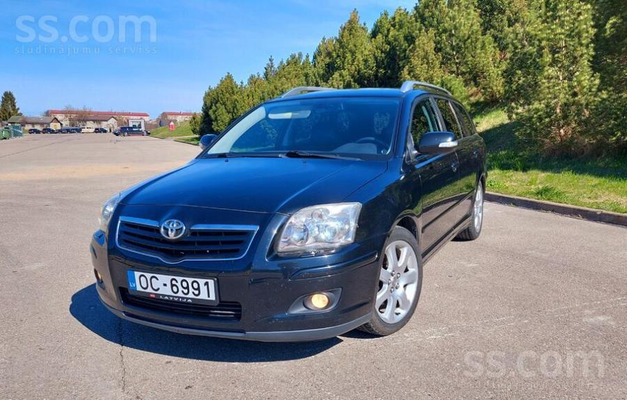 Черный Тойота Авенсис 2007 в Талси, объемом двигателя 2.00 л и пробегом 277 тыс. км за 2800 €, фото 1 на AUTOMOTO.COM.LV