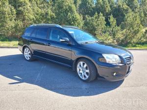Черный Тойота Авенсис 2007 в Талси, объемом двигателя 2.00 л и пробегом 277 тыс. км за 2800 €, фото 3 на AUTOMOTO.COM.LV