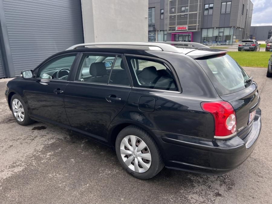 Melns Toyota Avensis 2007 Rīga, ar dzinēja tilpumu 2.00 L un nobraukumu 244 tūkst. km par 3850 €, foto 12 vietnē AUTOMOTO.COM.LV