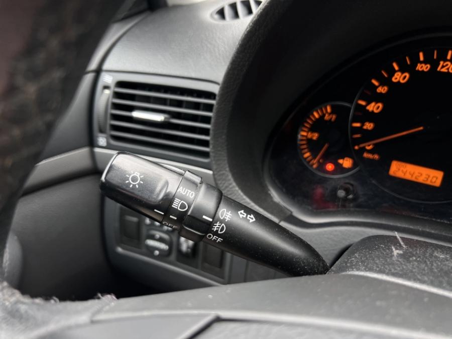 Melns Toyota Avensis 2007 Rīga, ar dzinēja tilpumu 2.00 L un nobraukumu 244 tūkst. km par 3850 €, foto 13 vietnē AUTOMOTO.COM.LV