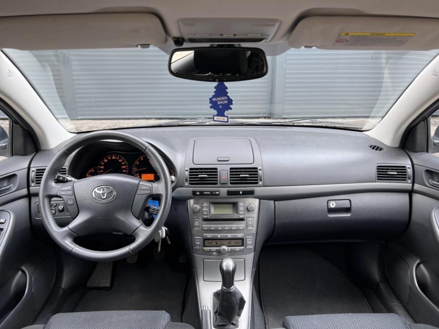 Melns Toyota Avensis 2007 Rīga, ar dzinēja tilpumu 2.00 L un nobraukumu 244 tūkst. km par 3850 €, foto 24 vietnē AUTOMOTO.COM.LV