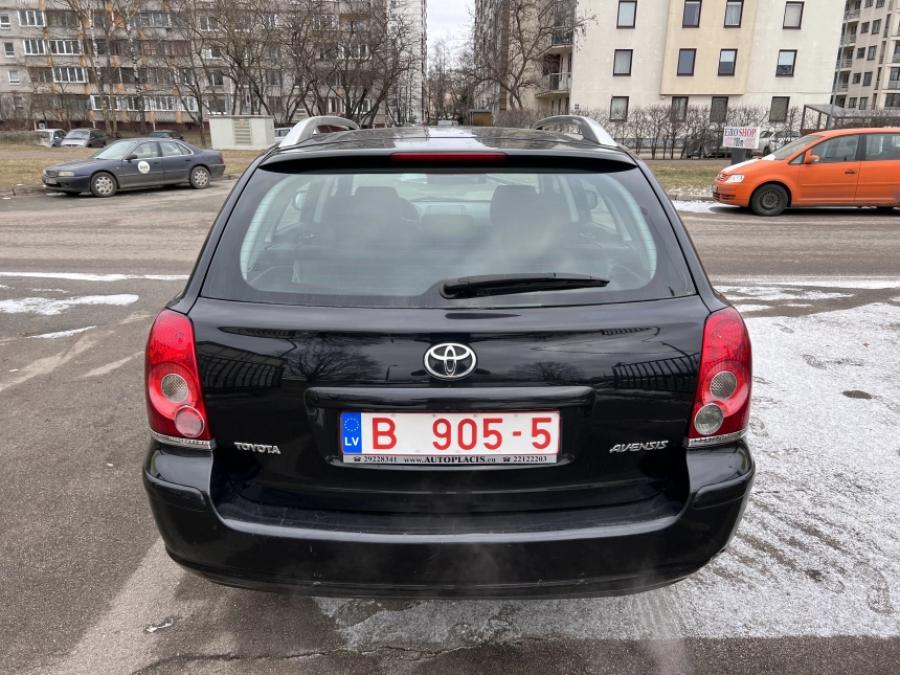Melns Toyota Avensis 2007 Rīga, ar dzinēja tilpumu 2.00 L un nobraukumu 244 tūkst. km par 3850 €, foto 44 vietnē AUTOMOTO.COM.LV