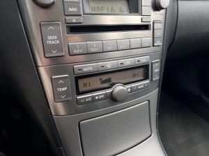 Melns Toyota Avensis 2007 Rīga, ar dzinēja tilpumu 2.00 L un nobraukumu 244 tūkst. km par 3850 €, foto 12 vietnē AUTOMOTO.COM.LV