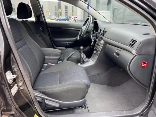 Черный Тойота Авенсис 2007 в Рига, объемом двигателя 2.00 л и пробегом 244 тыс. км за 3850 €, фото 10 на AUTOMOTO.COM.LV