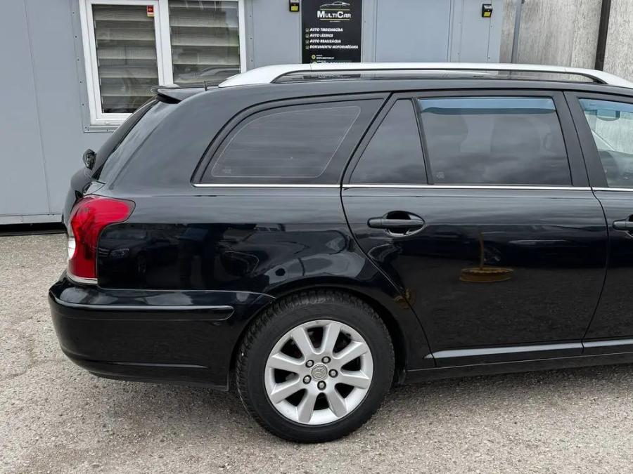Черный Тойота Авенсис 2007 в Даугавпилс, объемом двигателя 2.00 л и пробегом 226 тыс. км за 3200 €, фото 9 на AUTOMOTO.COM.LV