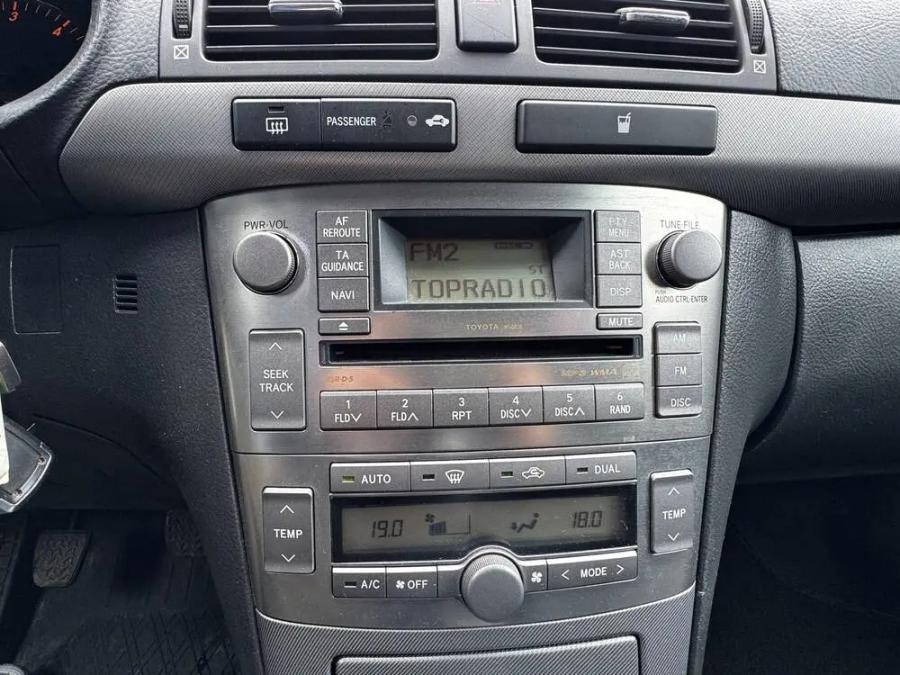 Черный Тойота Авенсис 2007 в Даугавпилс, объемом двигателя 2.00 л и пробегом 226 тыс. км за 3200 €, фото 18 на AUTOMOTO.COM.LV