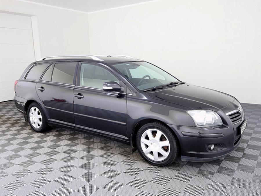 Черный Тойота Авенсис 2007 в Таллин, объемом двигателя 1.80 л и пробегом 268 тыс. км за 1499 €, фото 1 на AUTOMOTO.COM.LV