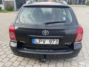Черный Тойота Авенсис 2007 в Вильнюс, объемом двигателя 2.00 л и пробегом 300 тыс. км за 1900 €, фото 15 на AUTOMOTO.COM.LV