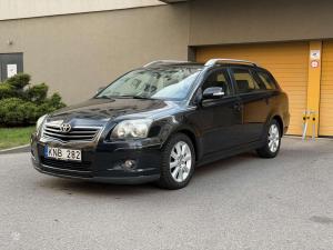 Black Toyota Avensis 2007 in Vilnius, with an engine capacity of 2.00 L and mileage of 275 thousand km for 1450 €, photo  on AUTOMOTO.COM.LV