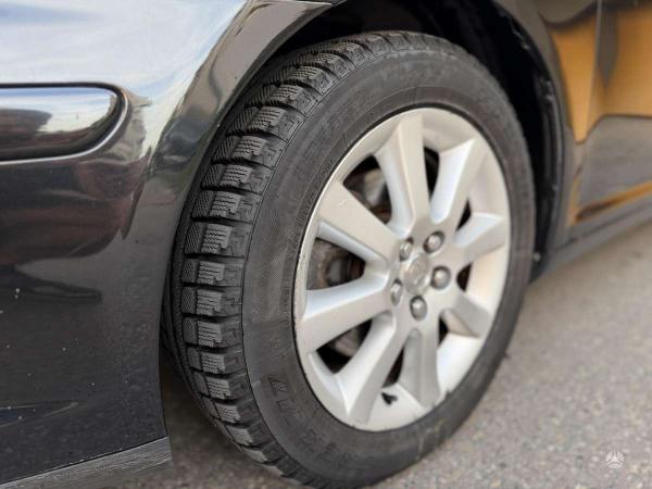 Melns Toyota Avensis 2007 Viļņa, ar dzinēja tilpumu 2.00 L un nobraukumu 275 tūkst. km par 1450 €, foto 7 vietnē AUTOMOTO.COM.LV