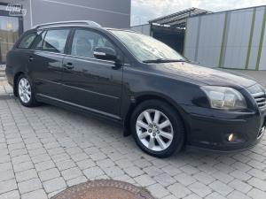 Melns Toyota Avensis 2007 Viļņa, ar dzinēja tilpumu 2.00 L un nobraukumu 300 tūkst. km par 1900 €, foto 10 vietnē AUTOMOTO.COM.LV