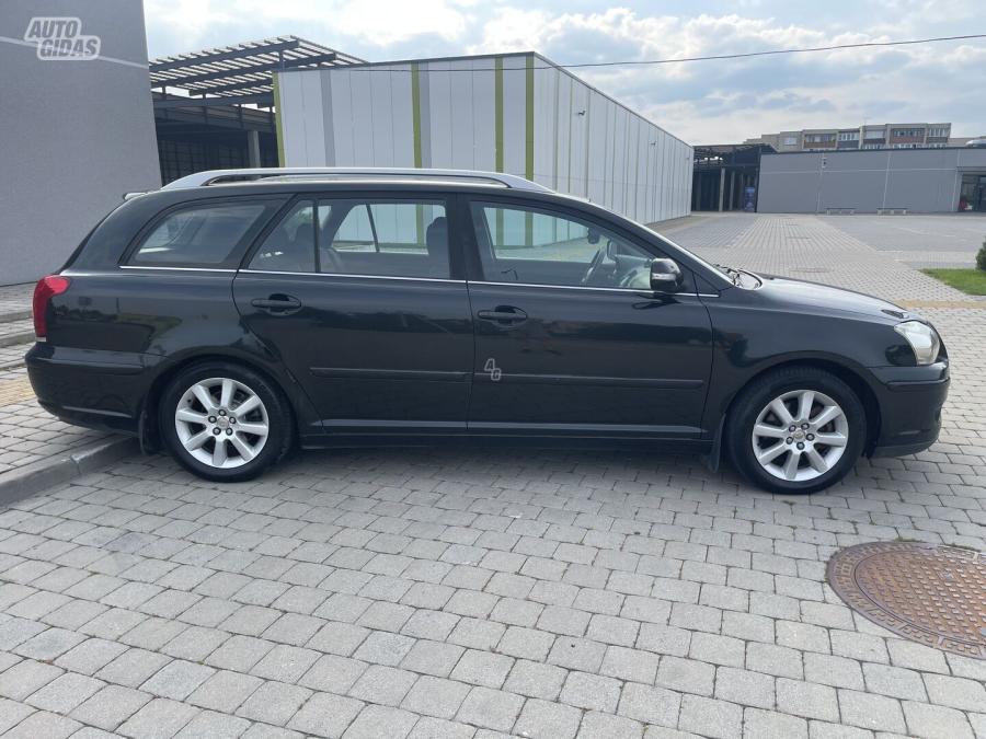 Melns Toyota Avensis 2007 Viļņa, ar dzinēja tilpumu 2.00 L un nobraukumu 300 tūkst. km par 1900 €, foto 11 vietnē AUTOMOTO.COM.LV