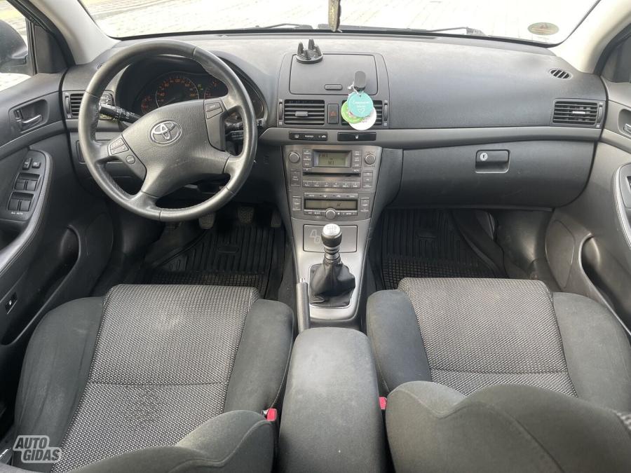 Melns Toyota Avensis 2007 Viļņa, ar dzinēja tilpumu 2.00 L un nobraukumu 300 tūkst. km par 1900 €, foto 22 vietnē AUTOMOTO.COM.LV