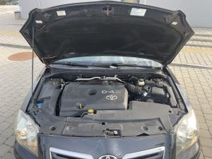Melns Toyota Avensis 2007 Viļņa, ar dzinēja tilpumu 2.00 L un nobraukumu 300 tūkst. km par 1900 €, foto 31 vietnē AUTOMOTO.COM.LV